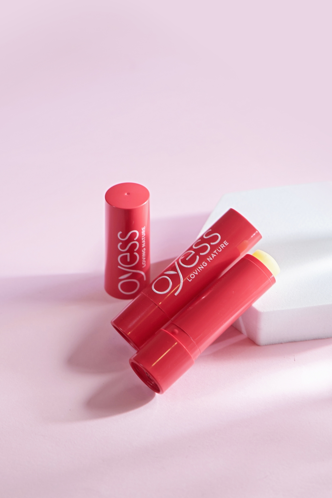 Oyess ออร์แกนิค ลิปแคร์ สูตร Cherry